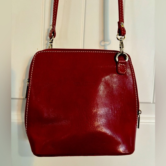 Vera Pelle | Bags | Vera Pelle Made In Italy Genuine Leather Crossbody ...